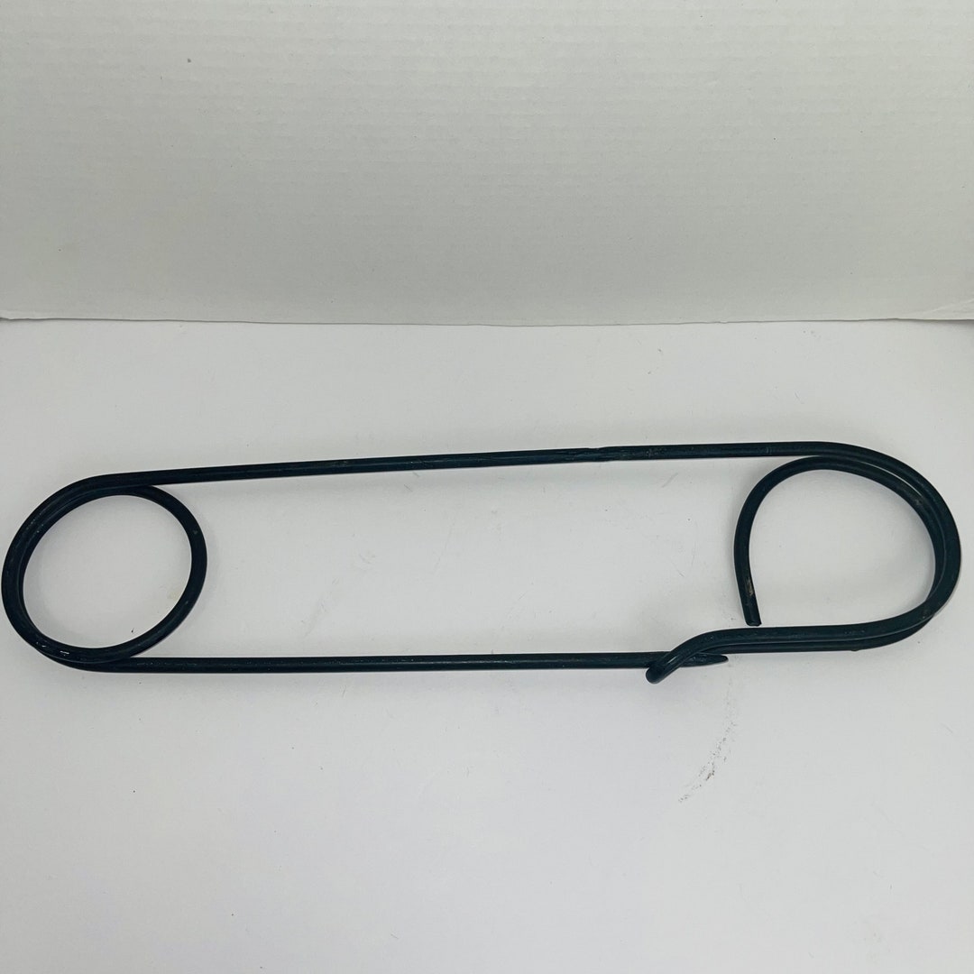 Large Vintage Black Iron Safety Pin Wall Art Boho Farmhouse Cottage ...