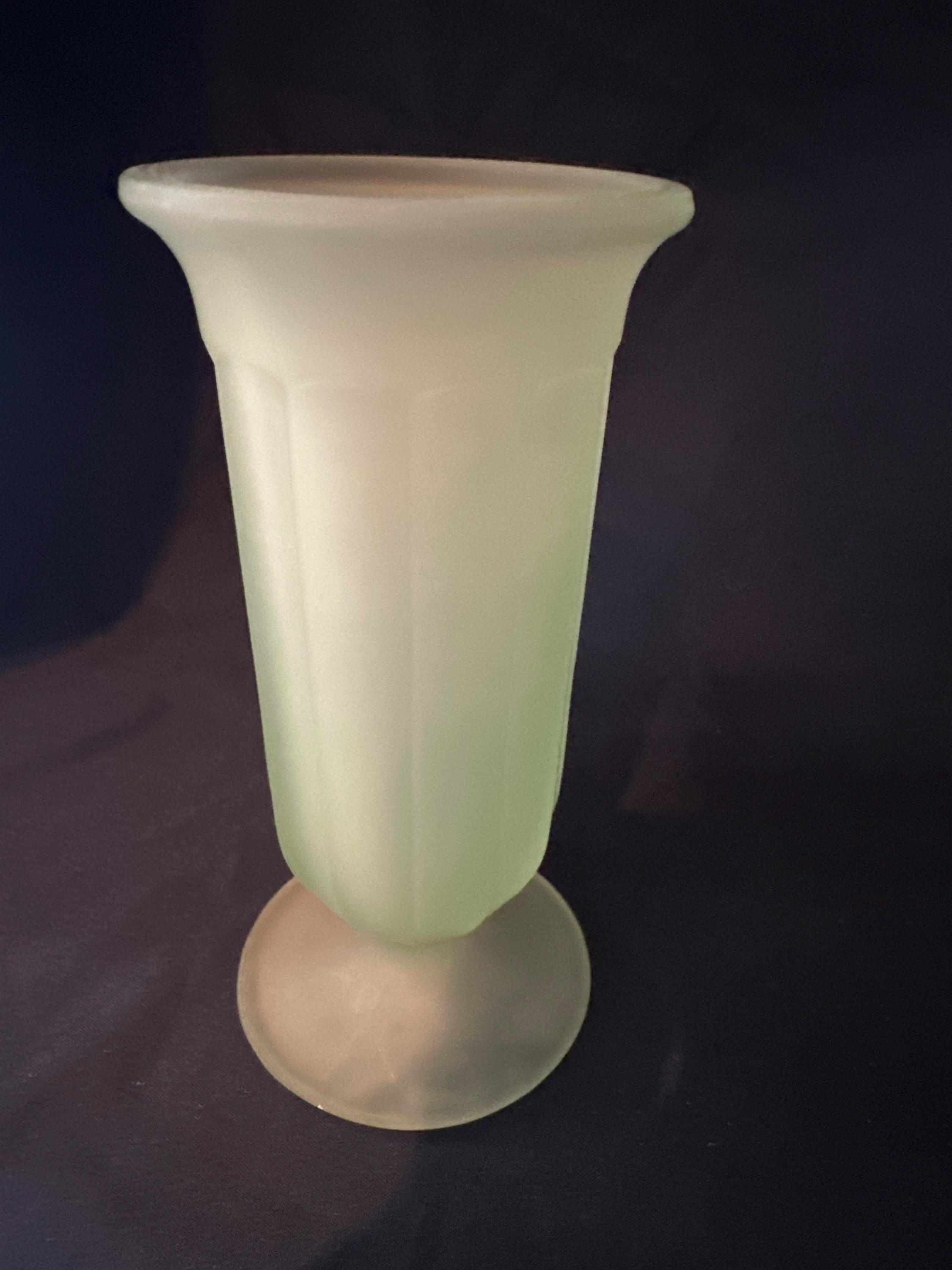 Vintage Green Jadeite Fluted Vases Set of 2 - Etsy
