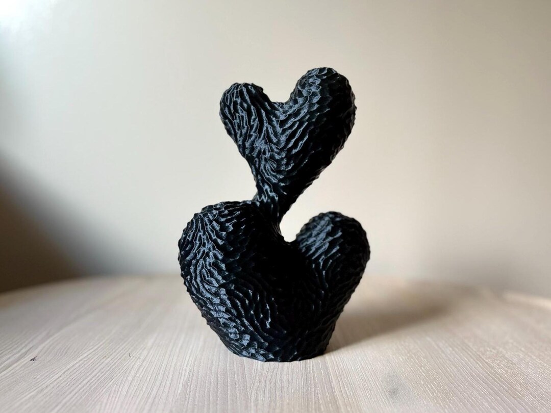 3D Printed Floating Hearts Decoration: Carved, Hammered, or Smooth - Etsy