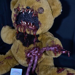 Jumbo, Gorey Guts Bear ~ Scaredybears ~ Horror ~ Blood ~ Alternative - Etsy