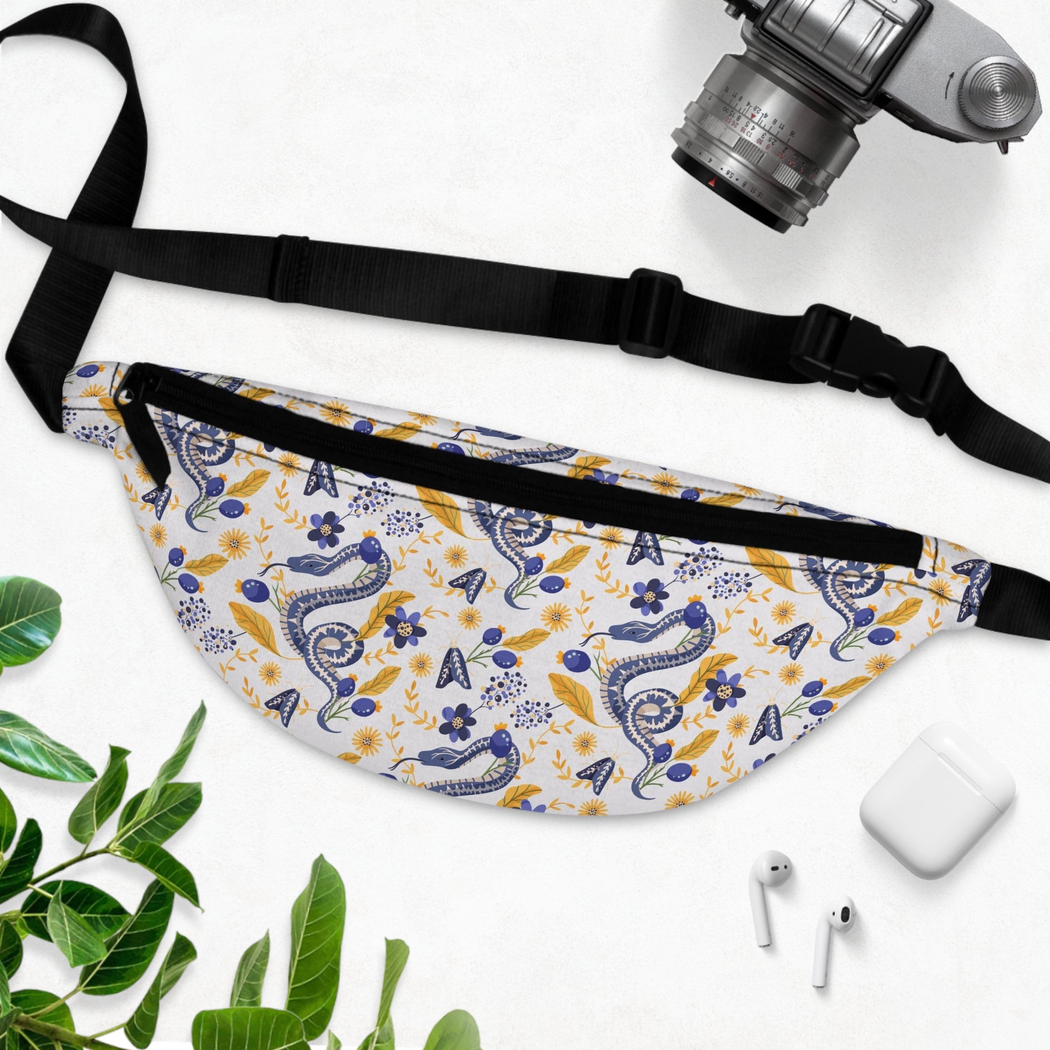 Colorful Snake Pattern Bag Serpent Pattern Belt Purse White Pattern ...