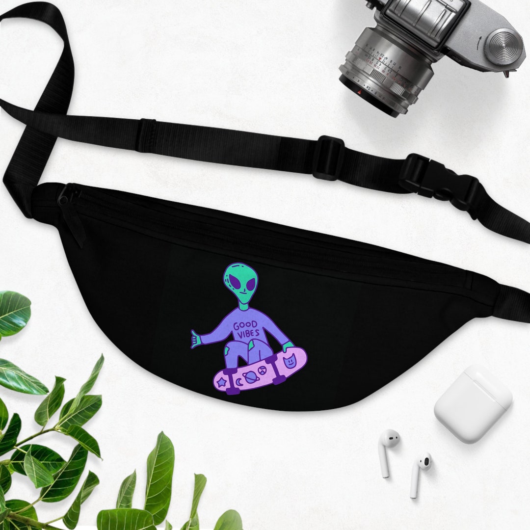 Skateboard Alien Bag Crossbody Bag Alien Bag Space Fanny Pack ...