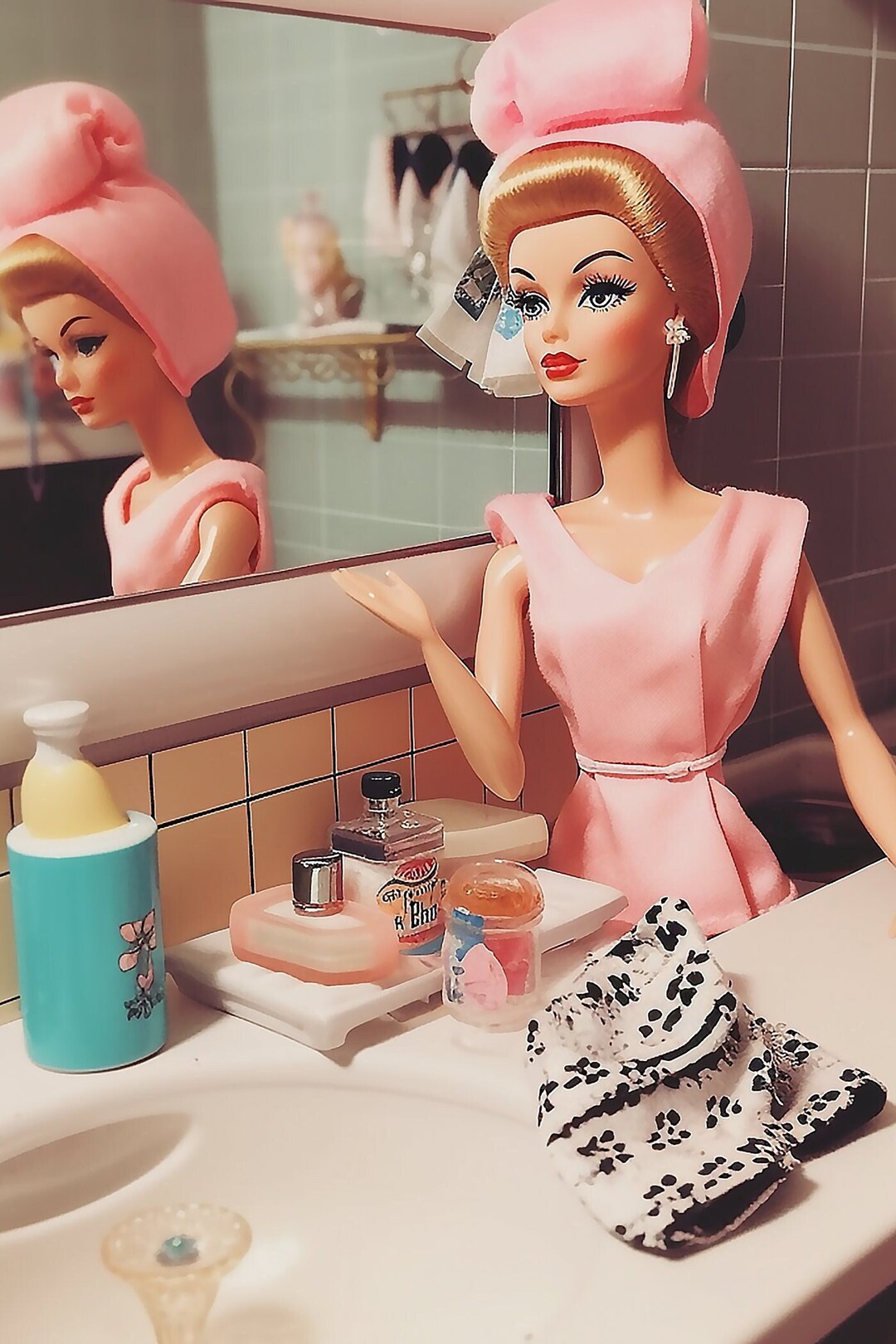 Digital Download Retro Barbie-inspired Image Printable Art Vintage ...