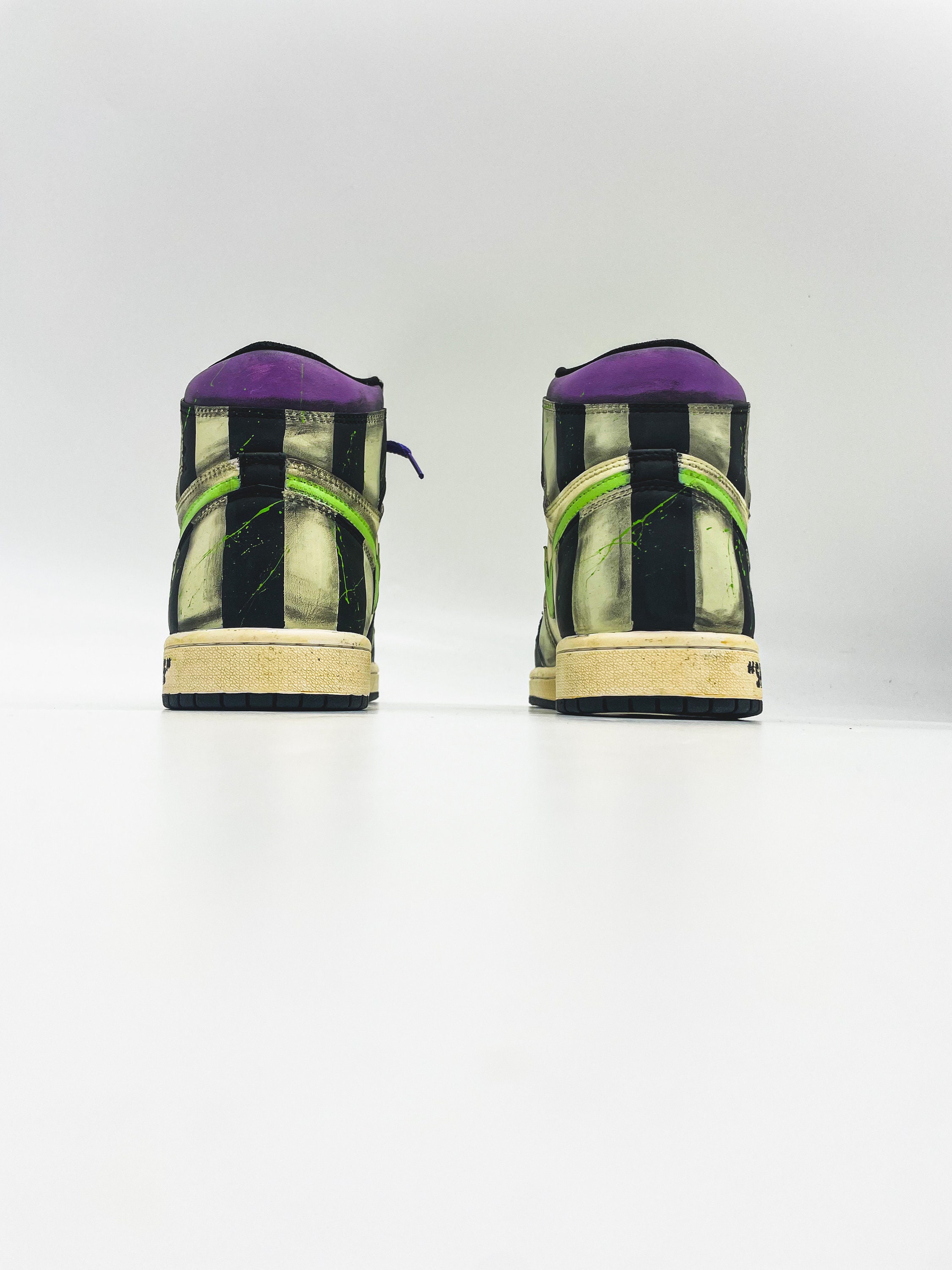 Custom Beetlejuice AJ1 High - Etsy