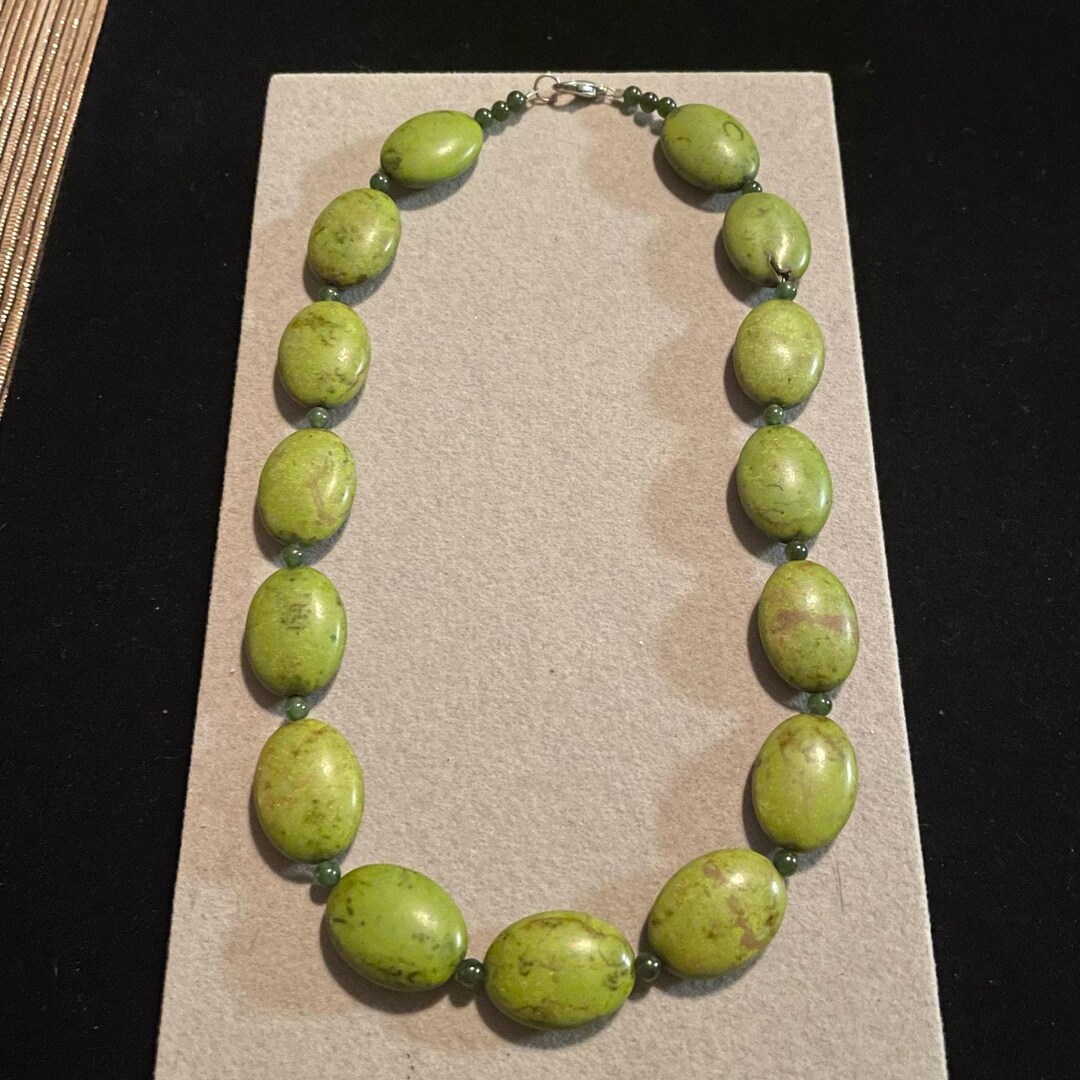 Light Green Speckled Natural Stone Necklace - Etsy
