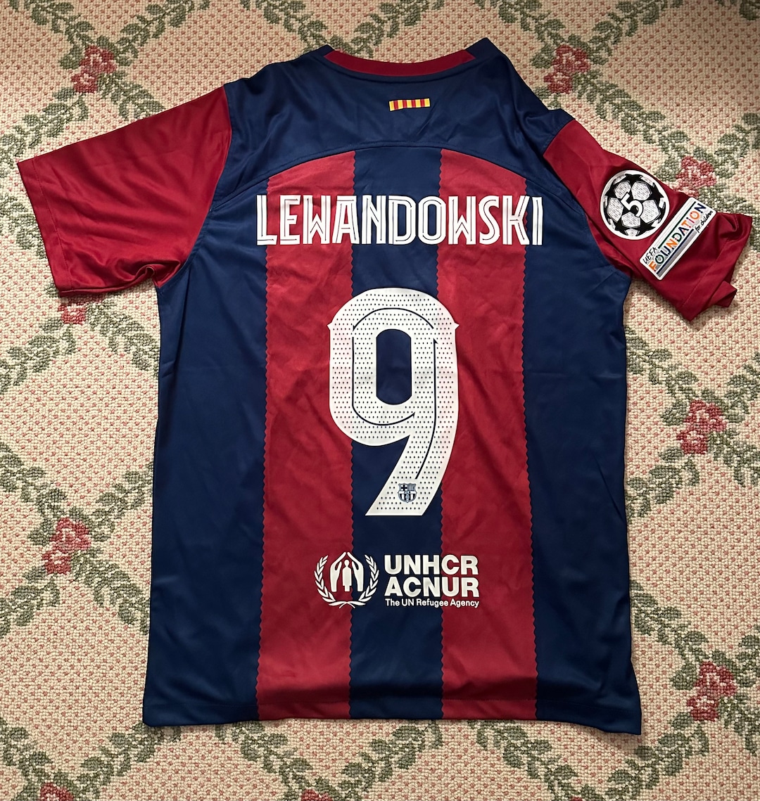 Robert Lewandowski FC Barcelona 22/23 Home Soccer Jersey M - Etsy