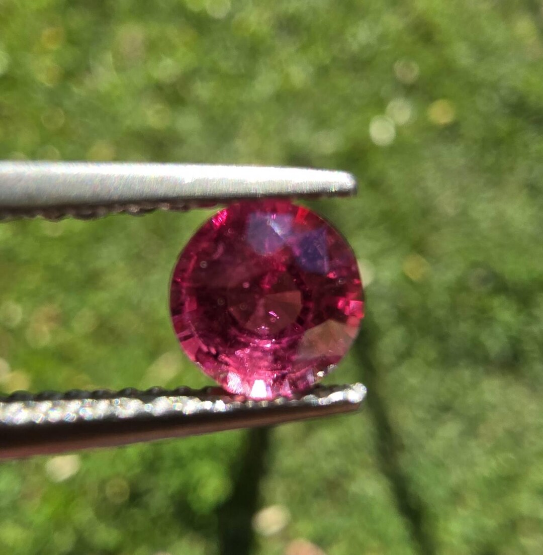 Natural Red Ruby - 1.07 Carat (eye Clean Ruby, Very Rare) - AIG ...