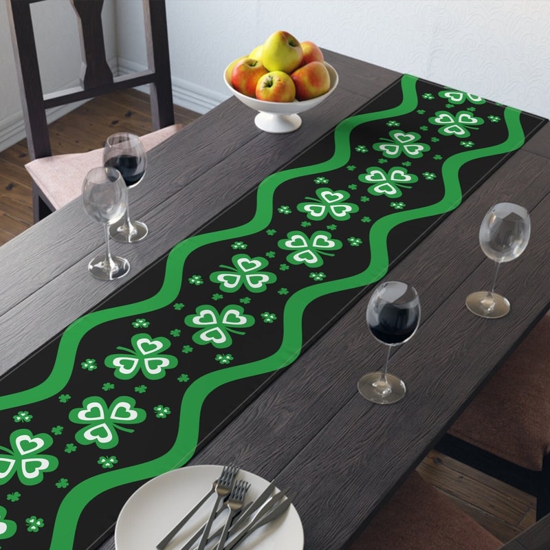 Spring Table Runner - Etsy