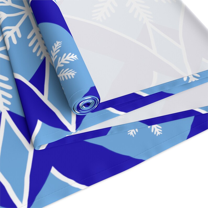 Winter Table Runner Snowflake - Modern Winter Wonderland Table Decor ...