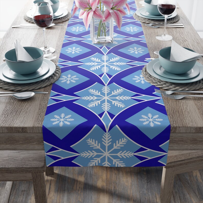 Winter Table Runner Snowflake - Modern Winter Wonderland Table Decor ...