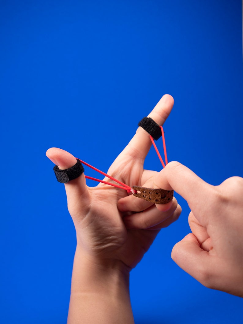 Finger Slingshot Outdoor Camping Accessories Target Practice Catapult ...