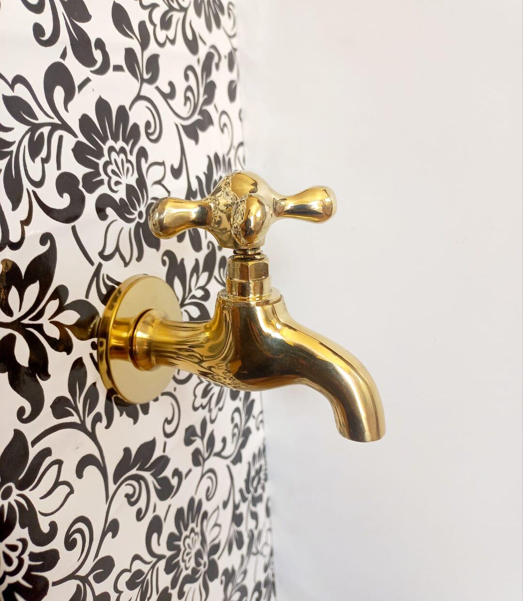Brass Small Wall Water Tap , Farmhouse Bathroom Spigot , Garden Taps ...