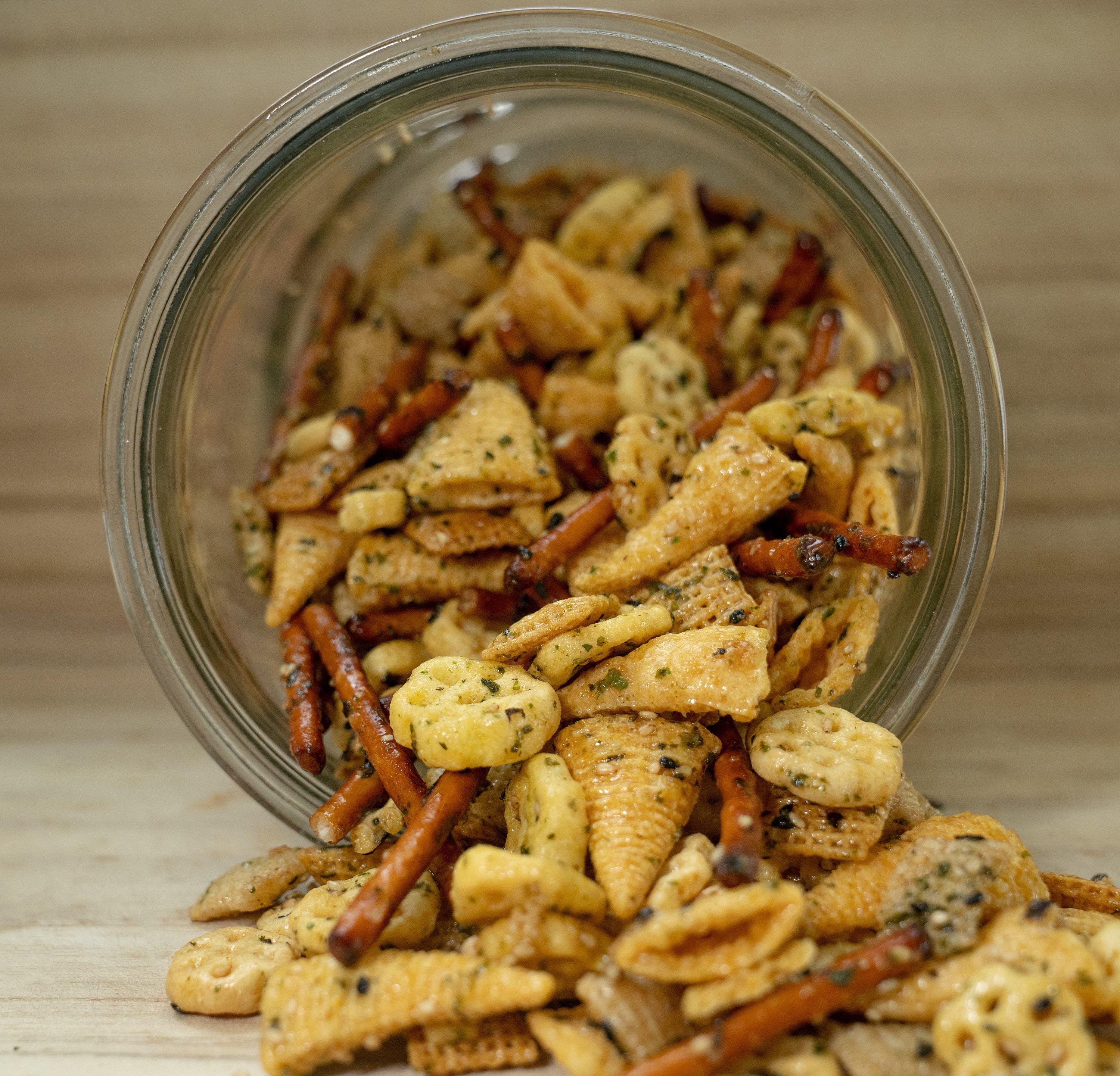 Delicious FURIKAKE CHEX MIX by Umami Treats - Etsy