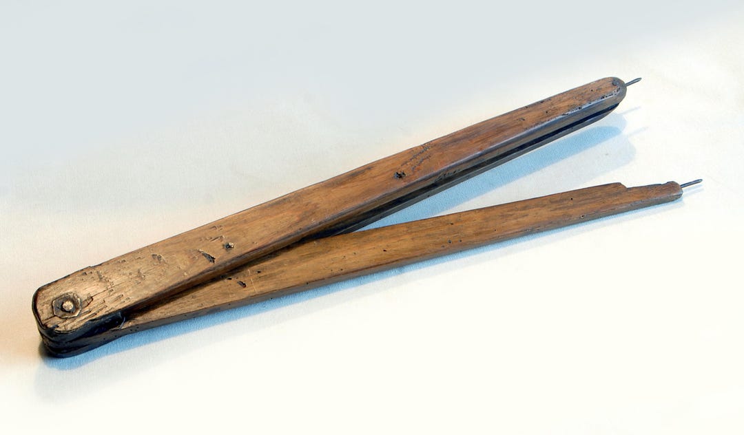 Large Antique Wooden Compass With Dry Points, Cabinetmaker's or ...
