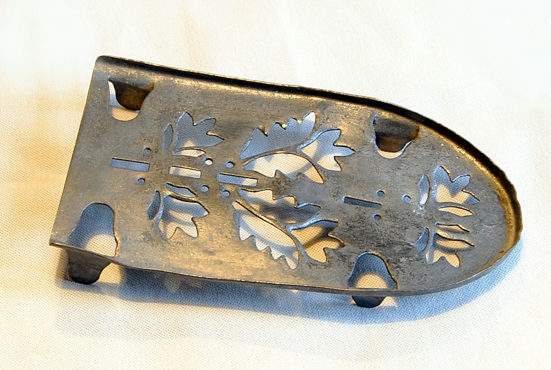 Metal Iron Stand (for Cast Iron Irons). - Etsy