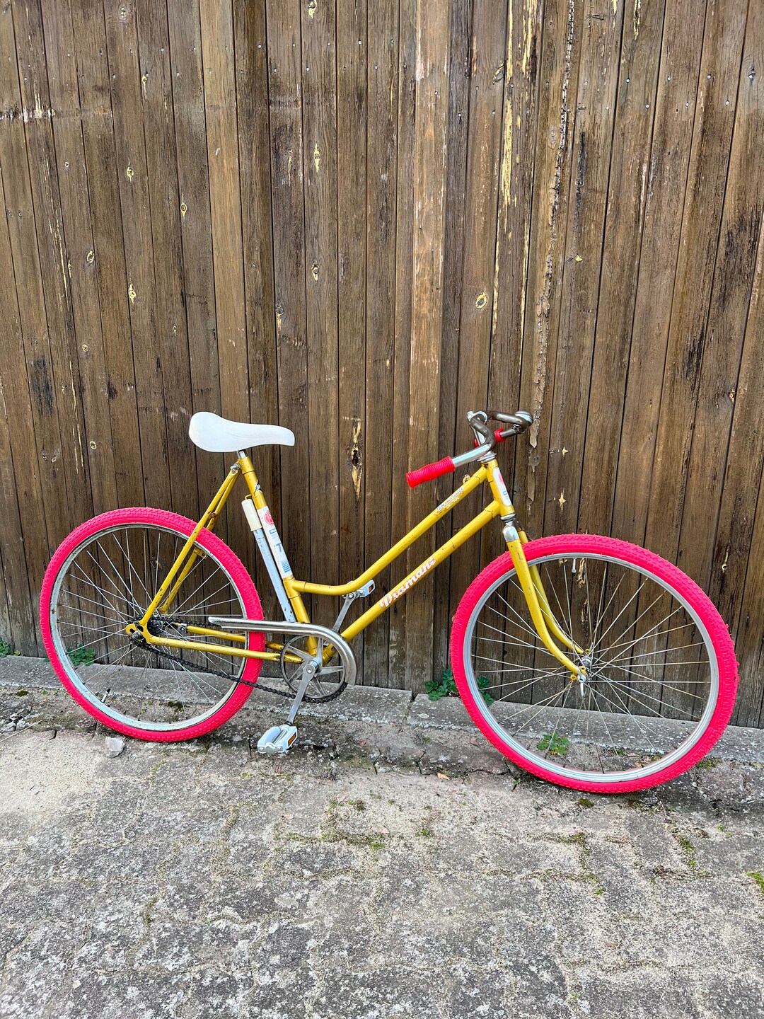 Golden Diamond Bicycle, DDR Bicycle, 26" Ladies' Bicycle, Lowrider ...