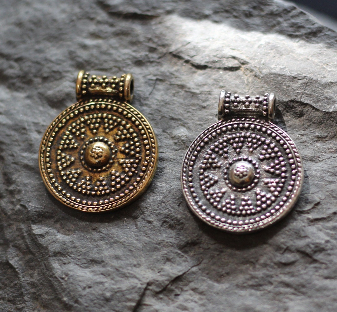 Pagan Solar Talisman grain Sun Symbol Jewelry Pendant. East-north ...