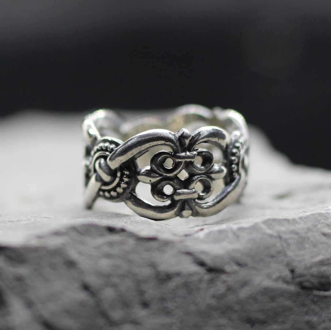 Slavic Curls and Knots Style Elegant Silver Ring. North Western Europe ...