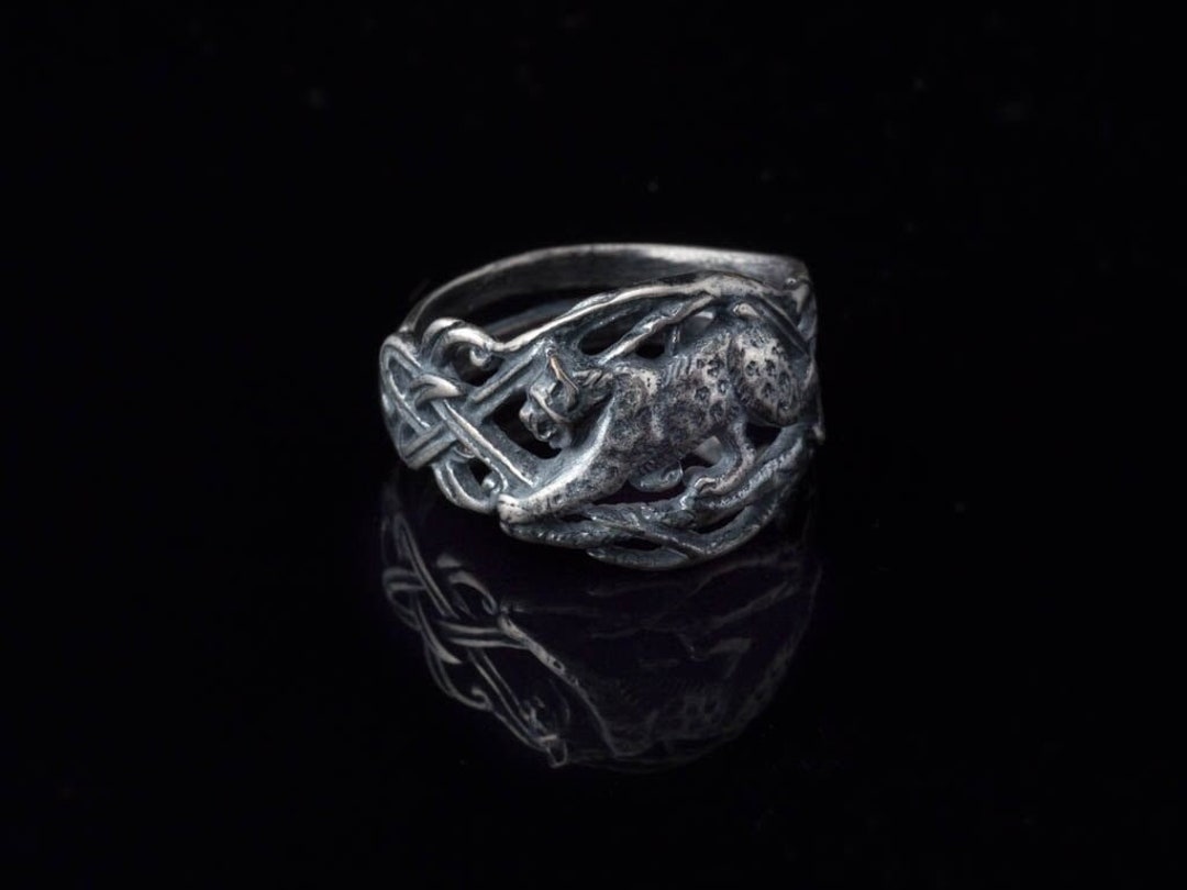 Bobcat Lynx Adjustable Ring With Celtic Knot. Figure of Animal Bobcat ...