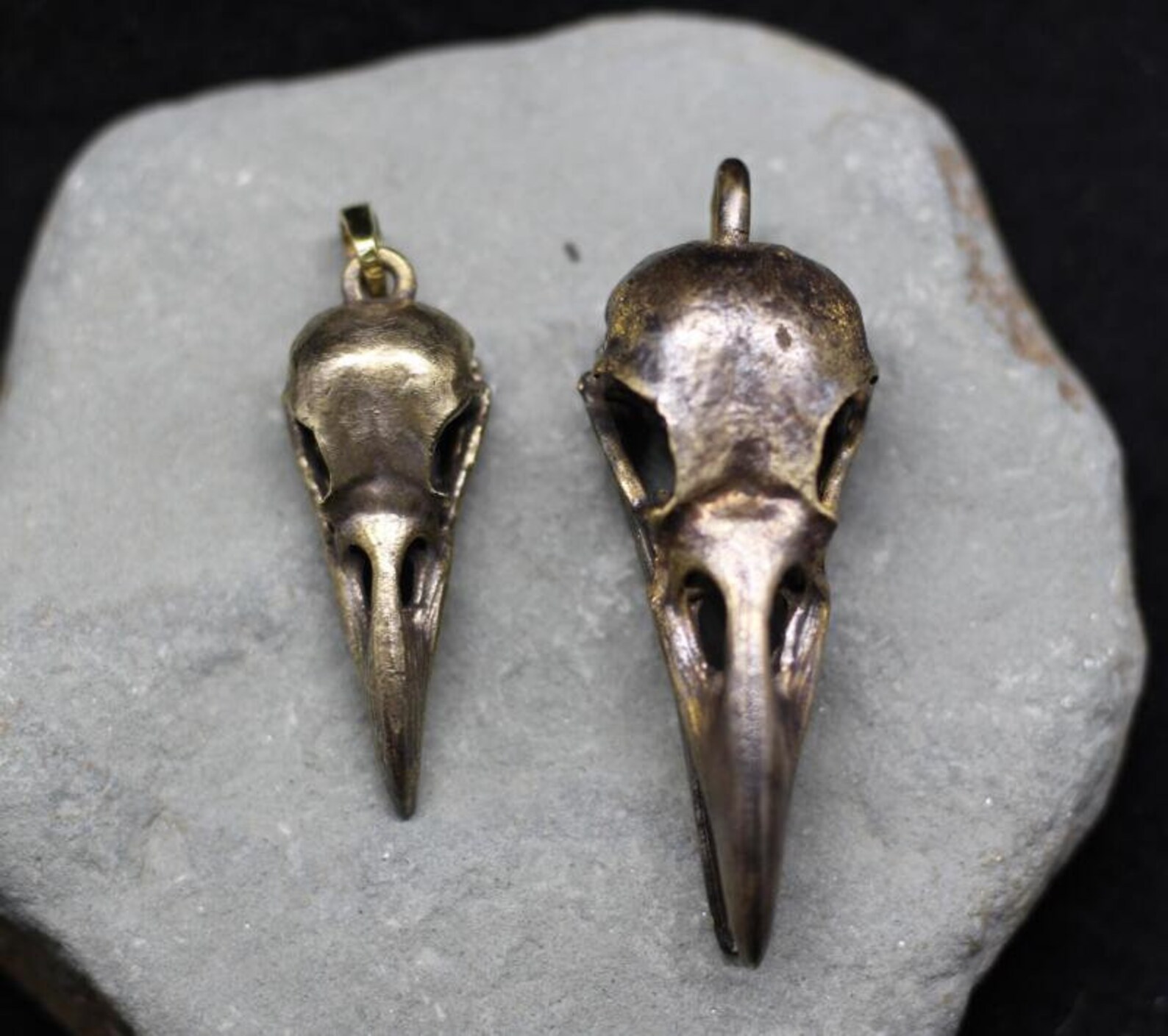 Small Extremely Anatomically Detailed Raven Crow Skull Jewelry Pendant ...