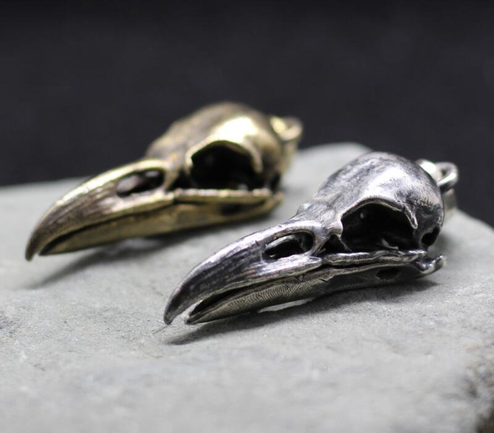 Small Extremely Anatomically Detailed Raven Crow Skull Jewelry Pendant ...