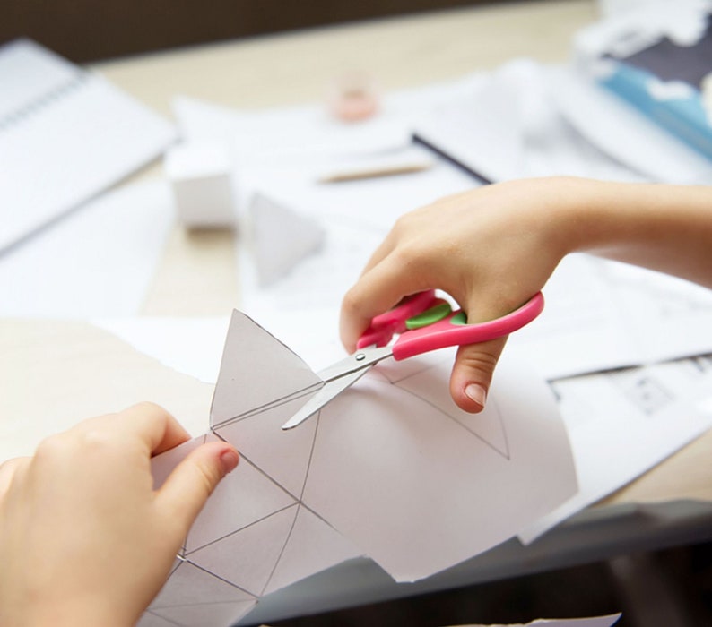 Printable Paper Dolls, Play for Toddlers, Scissors Practise and ...