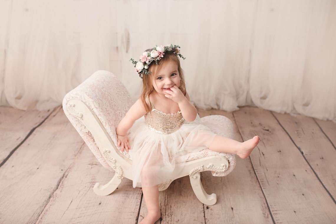 Newborn Photography Couch Prop - Etsy