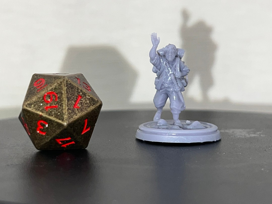 Halfling Sharing the Load | DND| TTRPG| Premium Quality ECO Resin | by ...