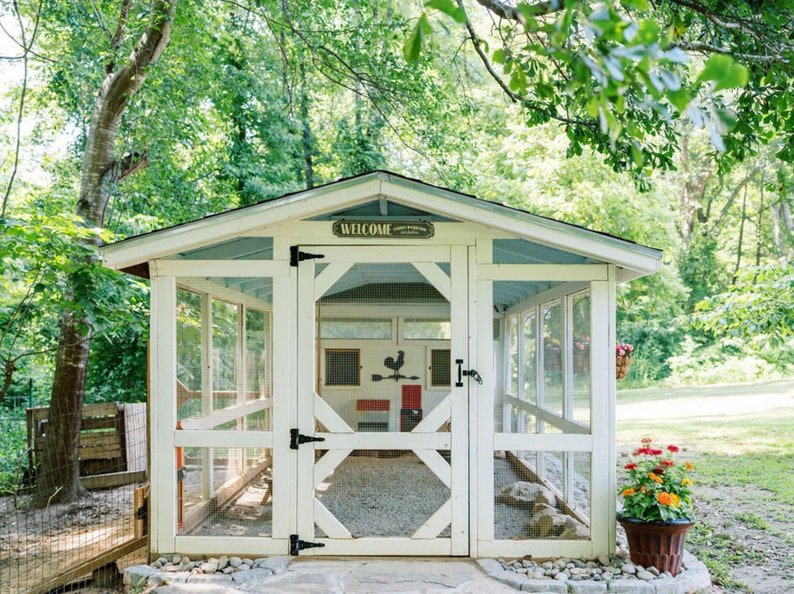 DIY Walk-in Chicken Coop Plans – Secure Backyard Enclosure (digital ...