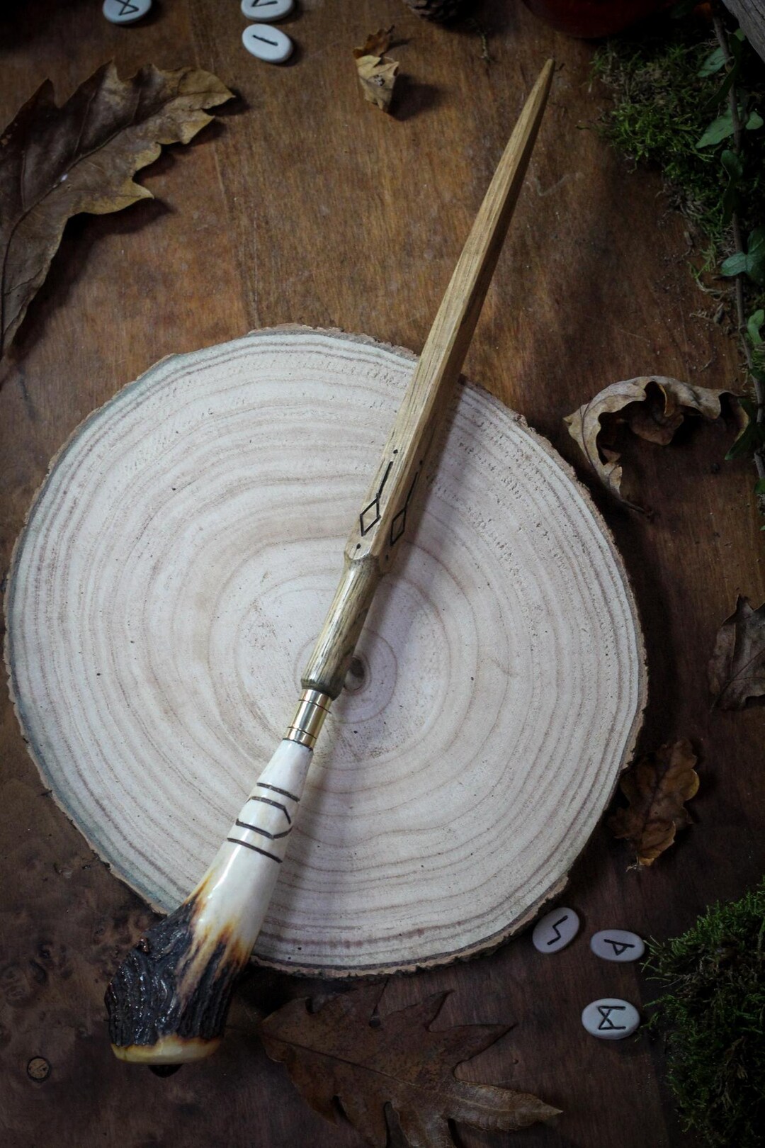 Galdun Magic Wand, Deer Antlers, Oak, Mali Garnet - Etsy