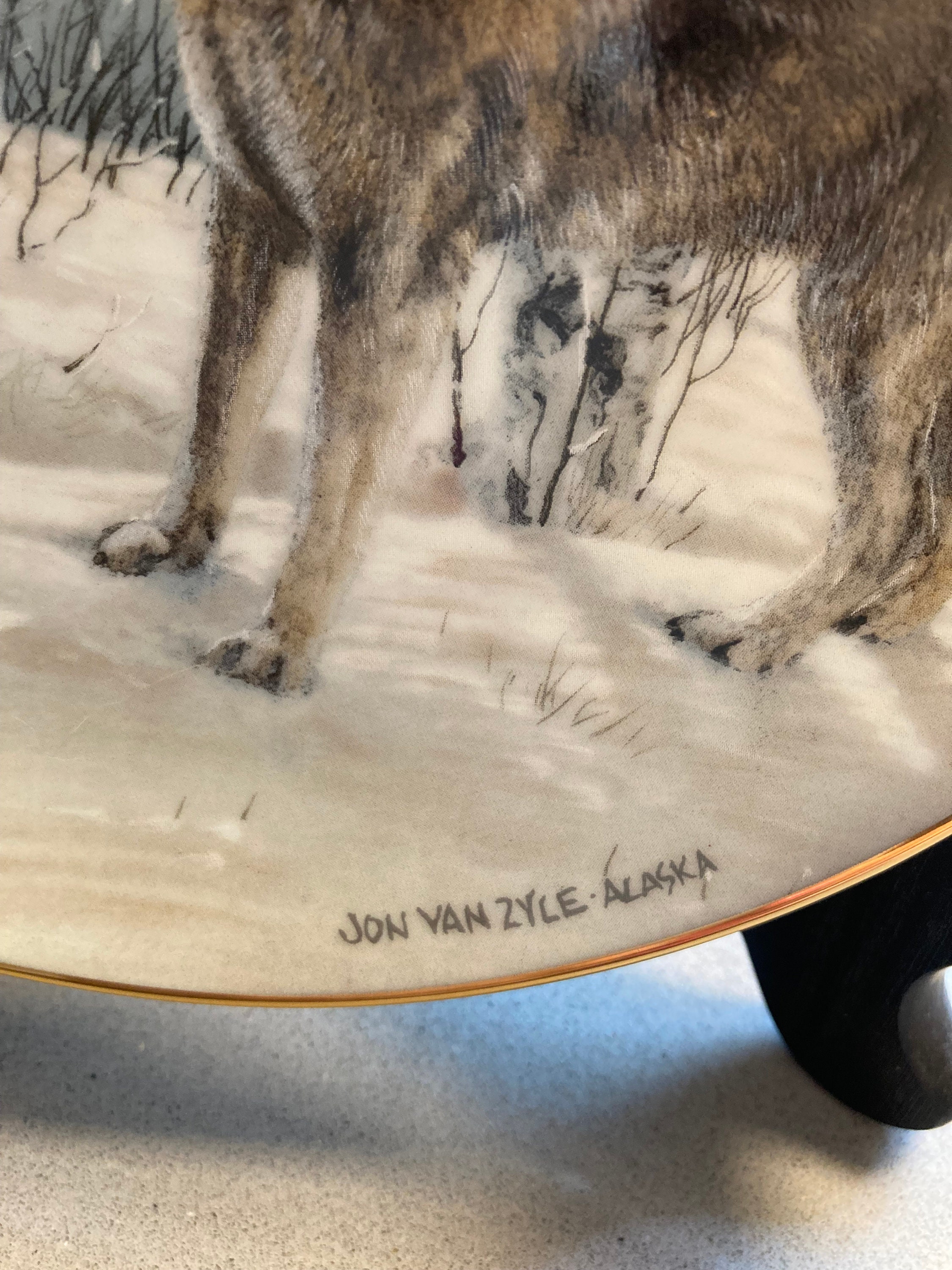 Jon Van Zyle Signed Alaskan Collector Plate Howling Wolves at the Moon ...