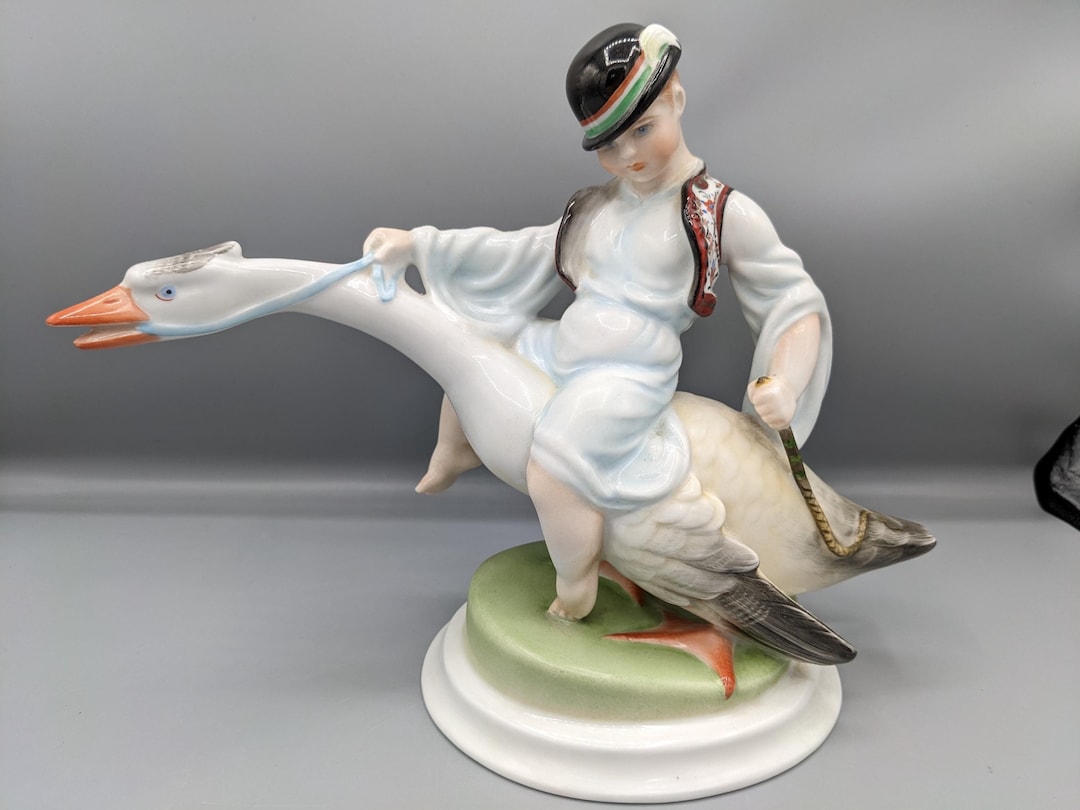 Vintage Large Herend Hungary Porcelain Figurine Mattie the Goose Boy 10 ...