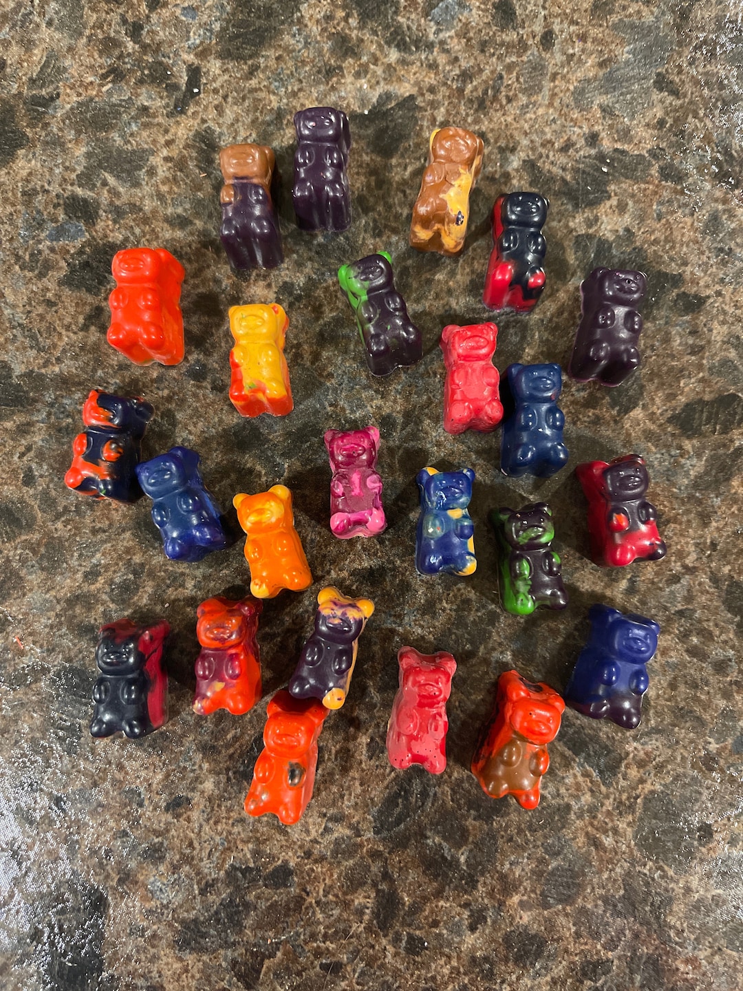 Gummy Bear Crayons 24 Set - Etsy