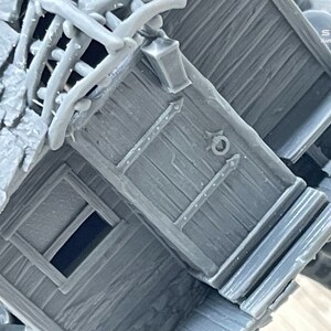 Prop Baba Yaga House Miniature: D&D 5e, Pathfinder, 32mm Scale, Primed ...