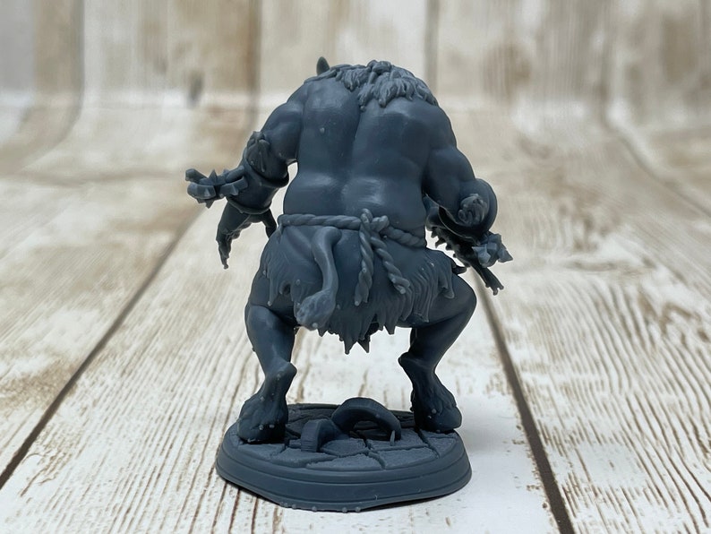 Wilbur Pig-folk Fighter Miniature: D&D 5e, Pathfinder, 32mm Scale ...