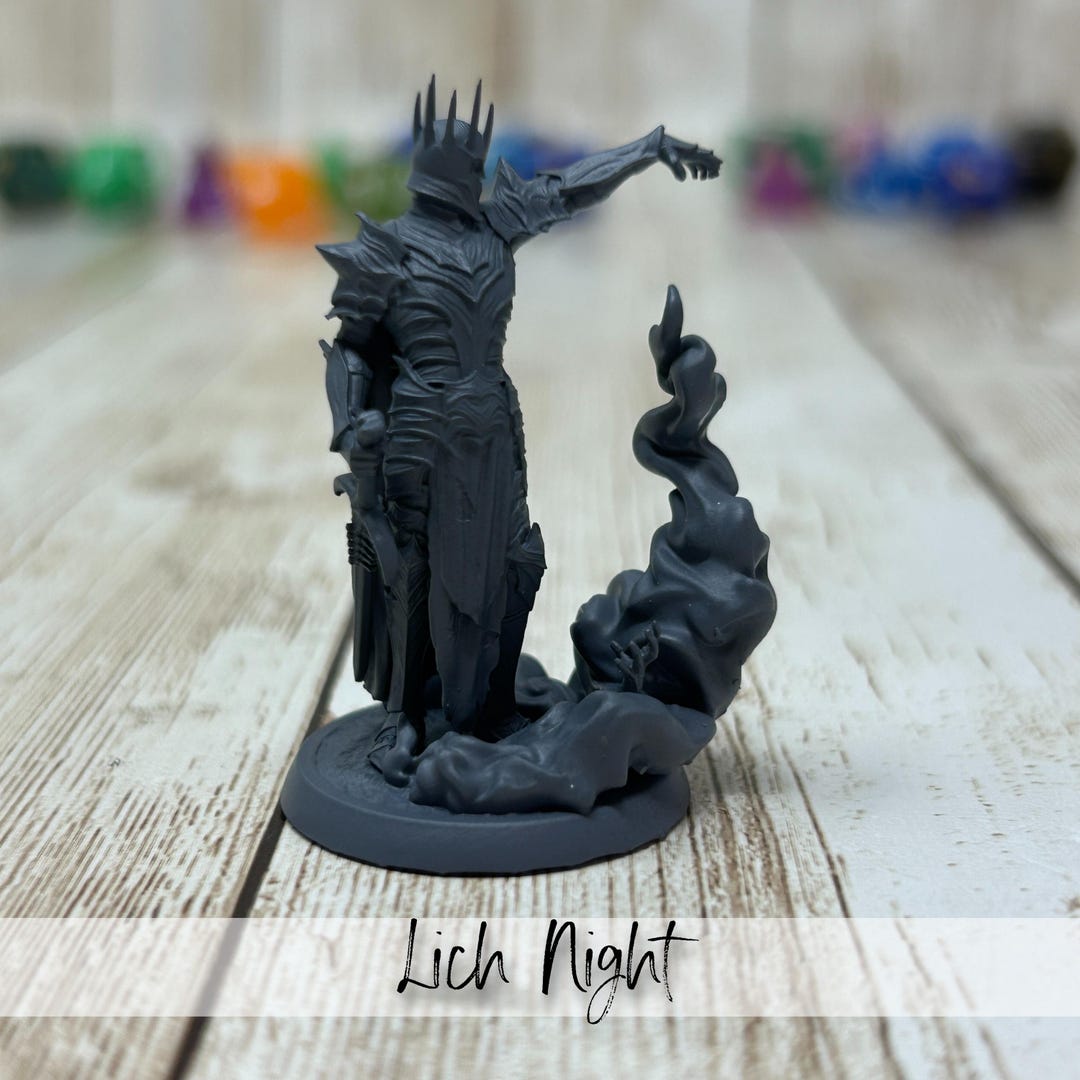 Lich Night, a Necromancer Miniature: D&D 5e, Pathfinder, 32mm Scale ...