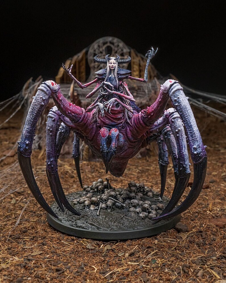 Spider Queen Drider Monster Miniature: D&D 5e, Pathfinder, 32mm Scale ...