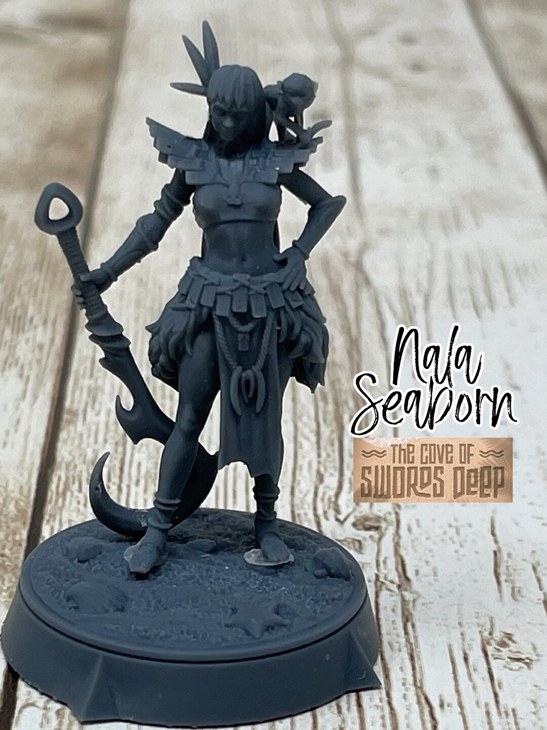 Nala Seaborn Fighter Miniature: Hook Weapon, D&D 5e, Pathfinder, 32mm ...