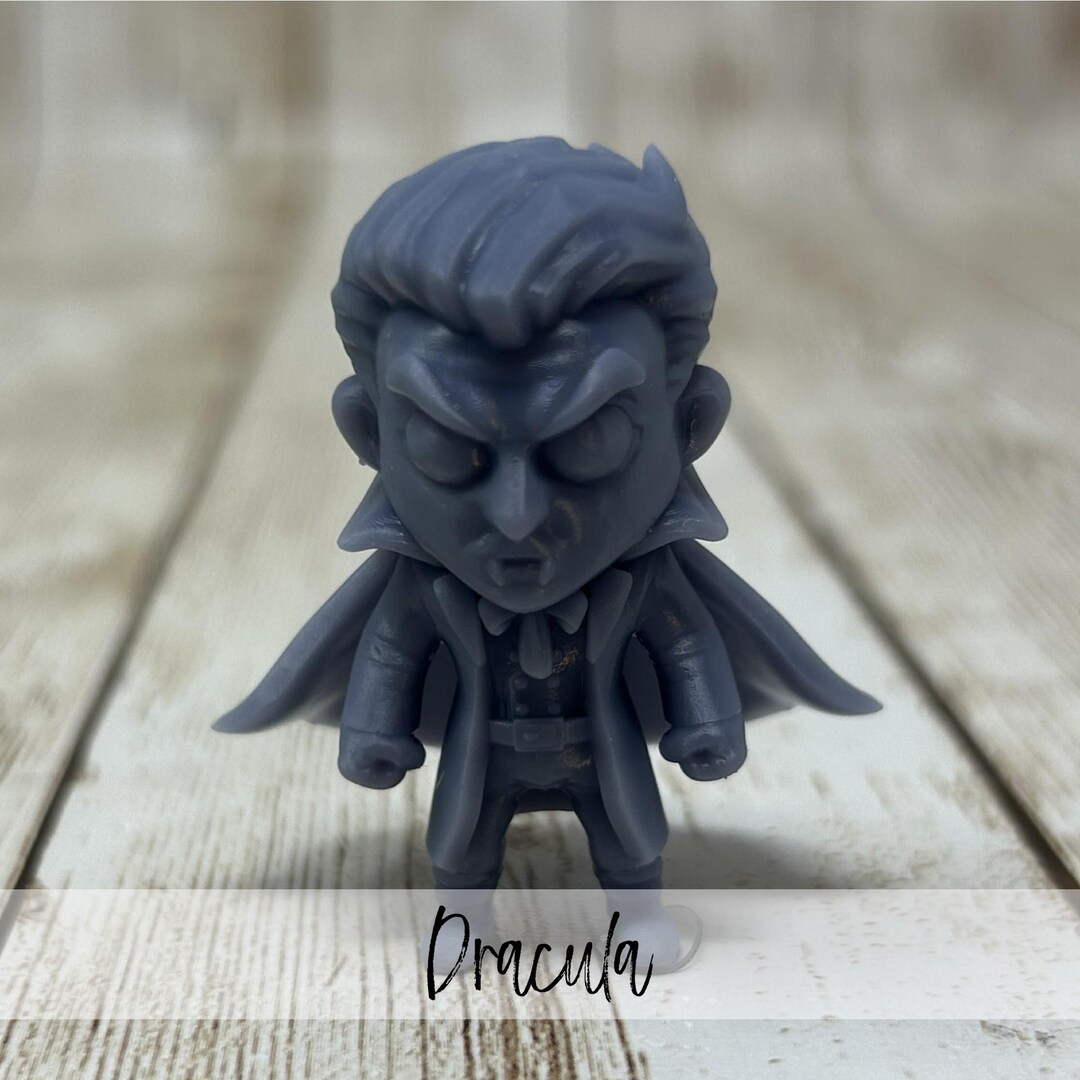 Dracula Monster Miniature: Halloween, D&D 5e, Pathfinder, 32mm Scale ...