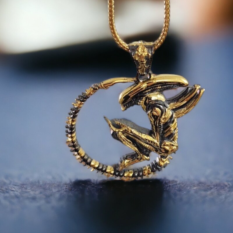 Aliens Jewelry - Etsy