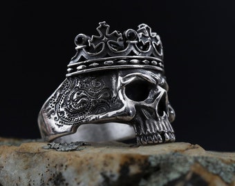 Silver King Skull Ring Skull with Crown Gothic Mens Ring Nordic Skull Ring Cool Biker Jewelry Gift Luxurious Men Ring Gift for Husband