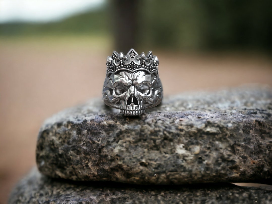 Silver Skull With Tiara Ring, Handmade Skull Ring for Men, Queen Skull ...
