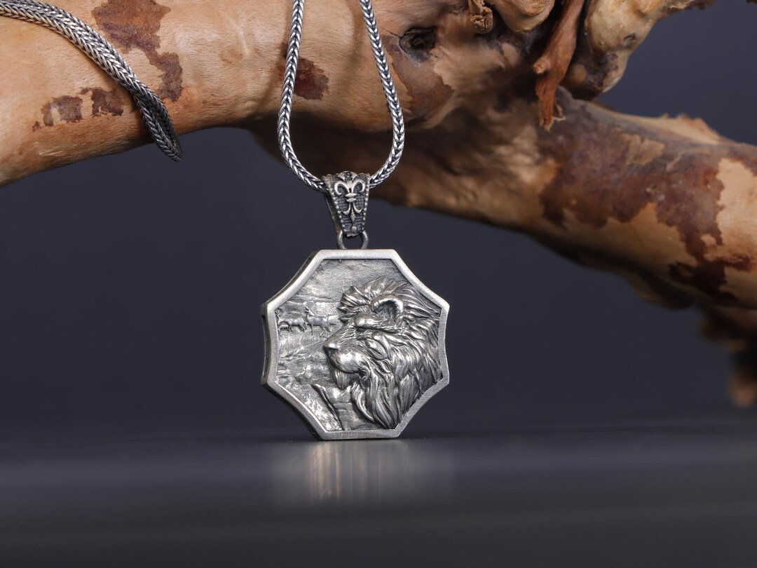 Silver Lion Medallion Necklace, Hunting Lion Necklace, Octagon Shape ...