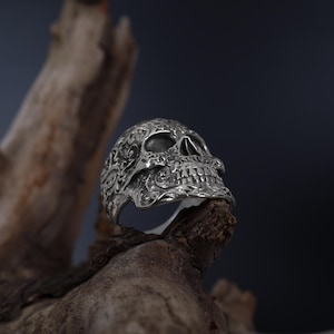 Floral Skull Ring, Sterling Silver Thumb Ring, Gothic 3D Skull Head ...