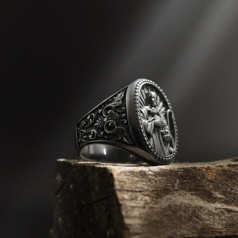 Jesus Christ Holding a Lamb Ring: Lamb of God Ring, Religious Jewelry ...