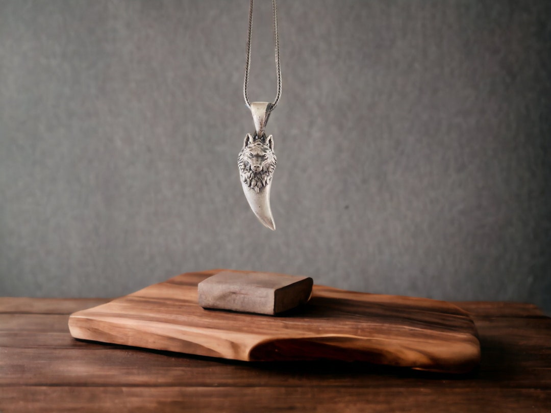 Silver Wolf Tooth Necklace Wolf Head on Wolf Tooth Necklace - Etsy