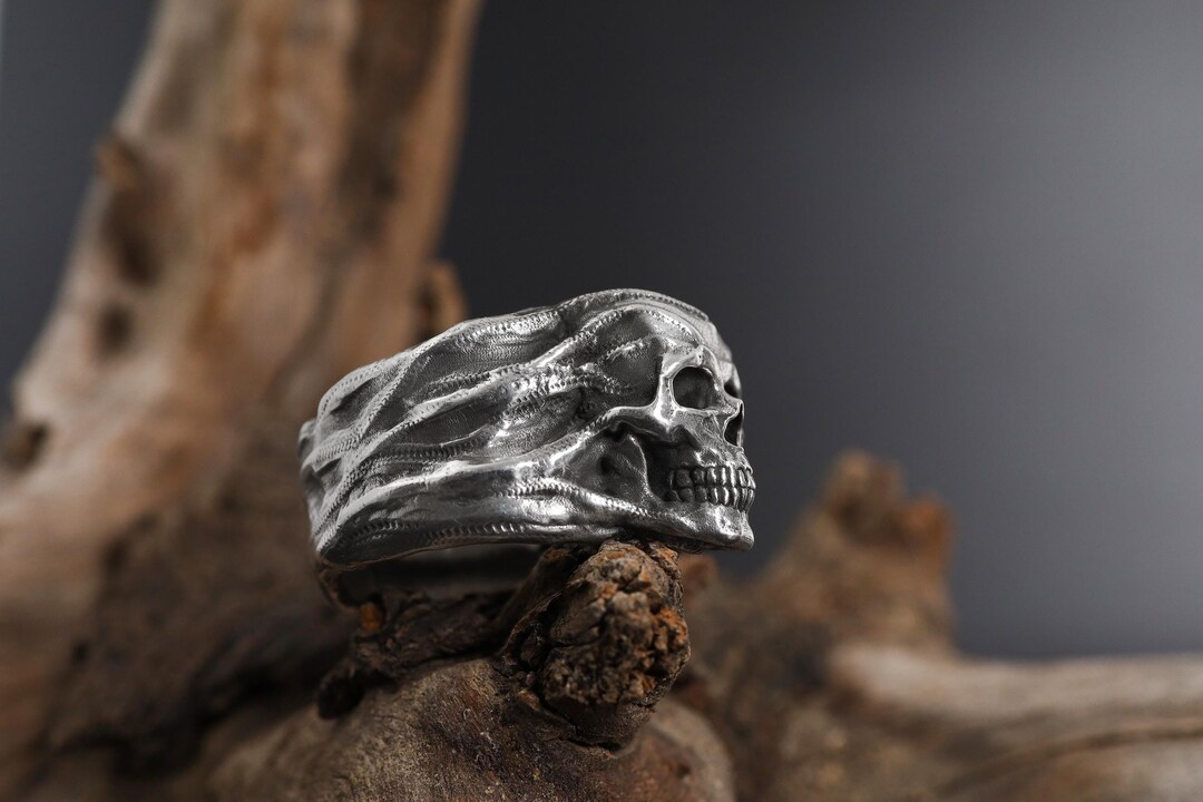 Skull Head Band Ring: Gothic 3D Skull Ring, Handmade Punk Ring, Skull ...