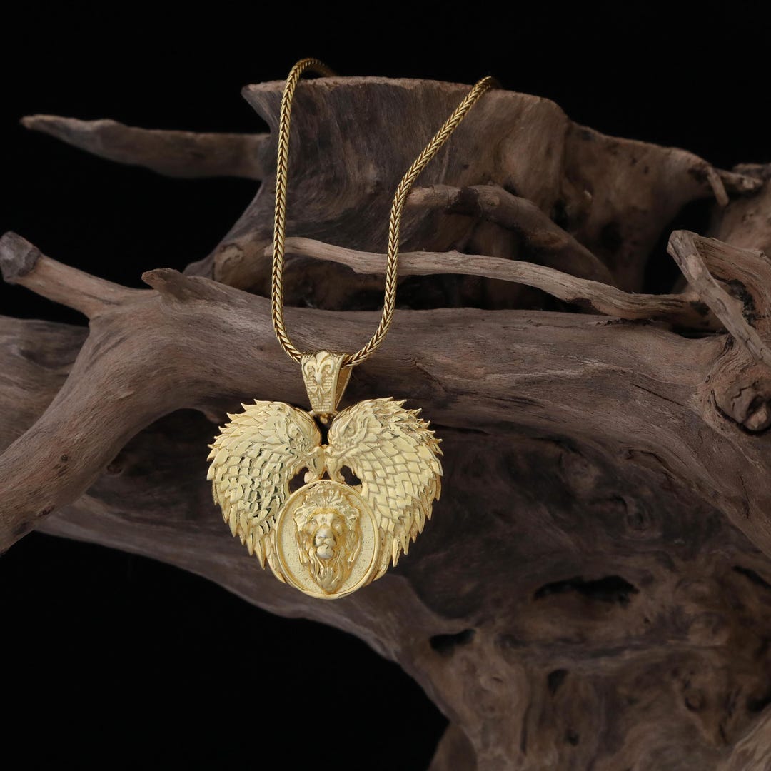 Gold American Eagle Necklace, Medallion Eagle and Lion Necklace, Large ...