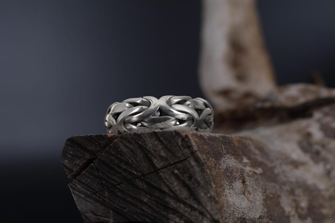 Elegant Byzantine Chain Ring: Unique Wedding Braided Band for Men in ...