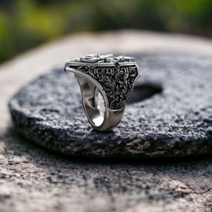 Silver Saint George Victorious and Dragon Ring: Shield Cross Pattern Ring, Handmade Signet Men ...